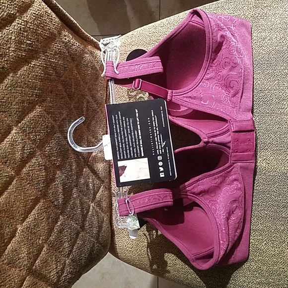 Bali | Intimates & Sleepwear | Bali Comfort Revolution Wirefree ...